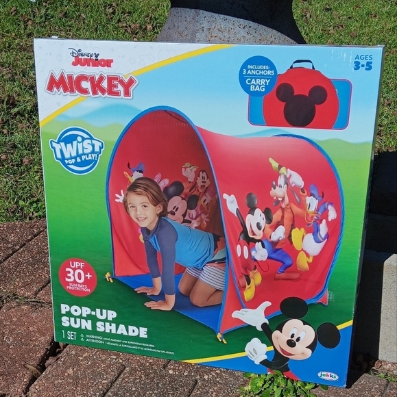 Disney | Other | Mickey Mouse Popup Sun Shadw With 3 Anchors And A ...